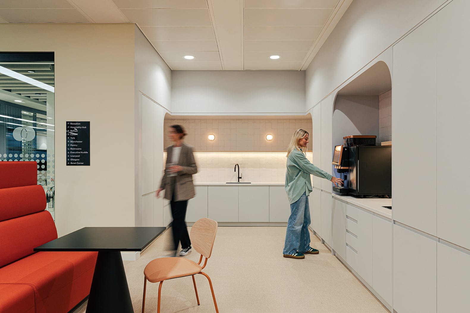 Mastercard London HQ - Lighting Case Study - Synergy Creativ