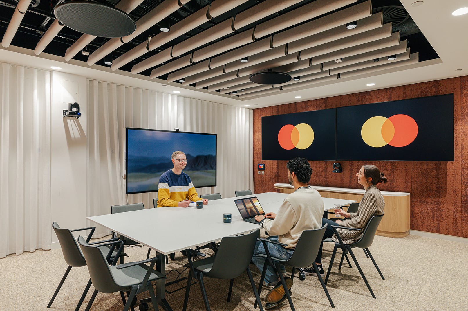 Mastercard London HQ - Lighting Case Study - Synergy Creativ